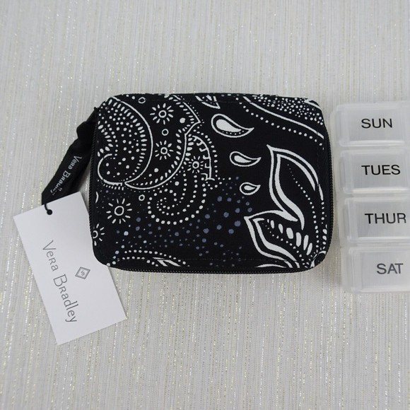 Vera Bradley | Bags | Vera Bradley Stellar Paisley Travel Pill Box Case ...